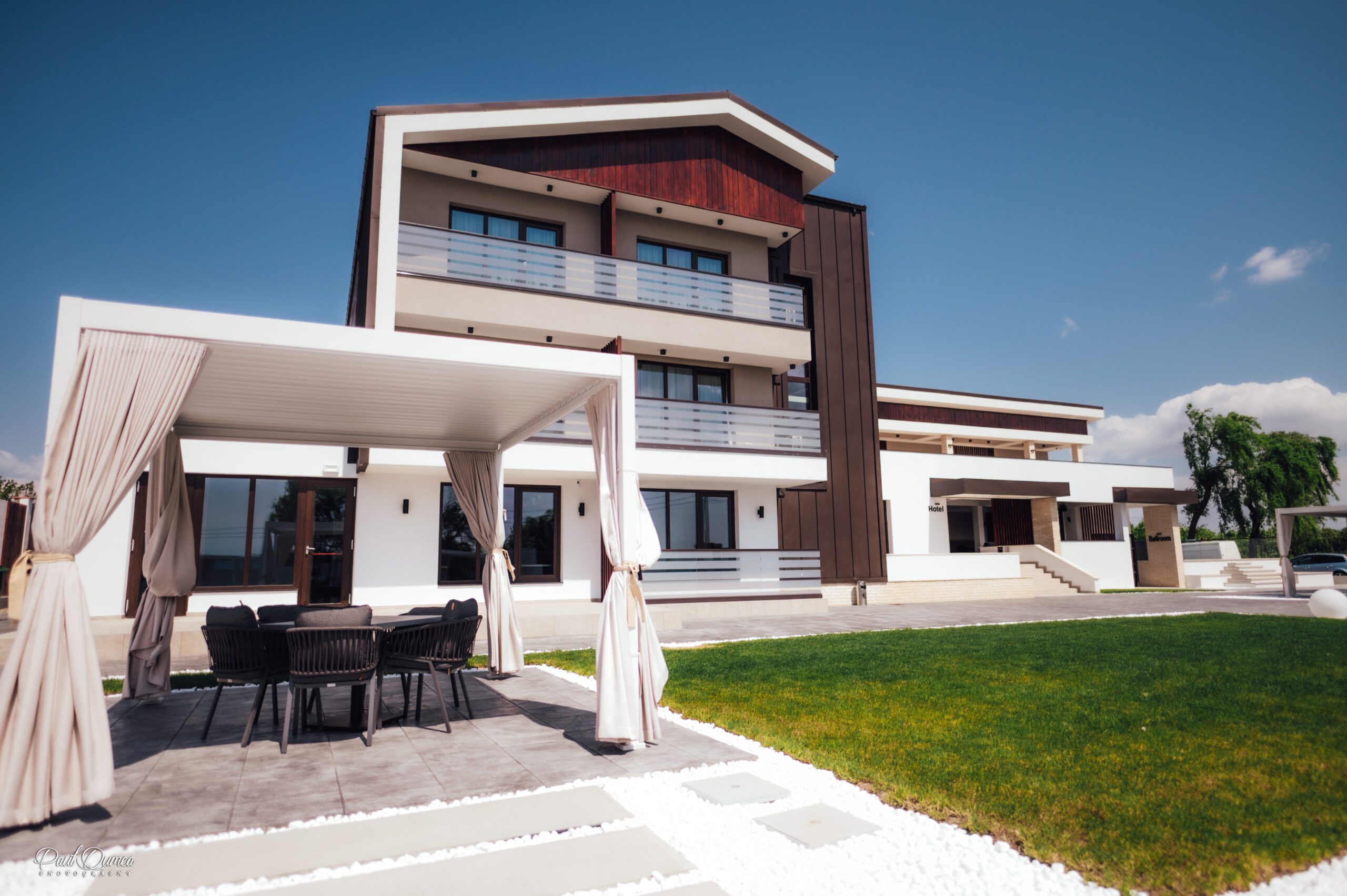 Restaurant Ruta 85 - Steps to the future