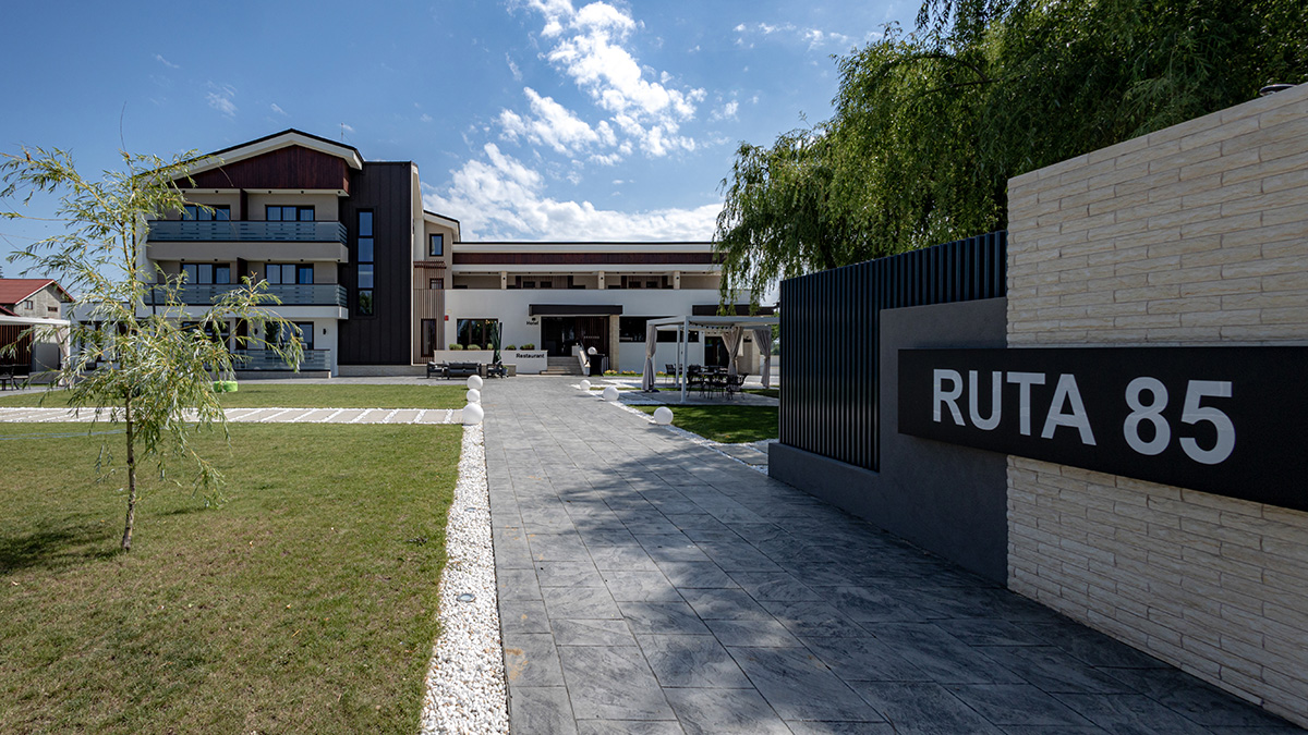 Despre Cookies - Ruta 85 - Hotel, restaurant, terasă